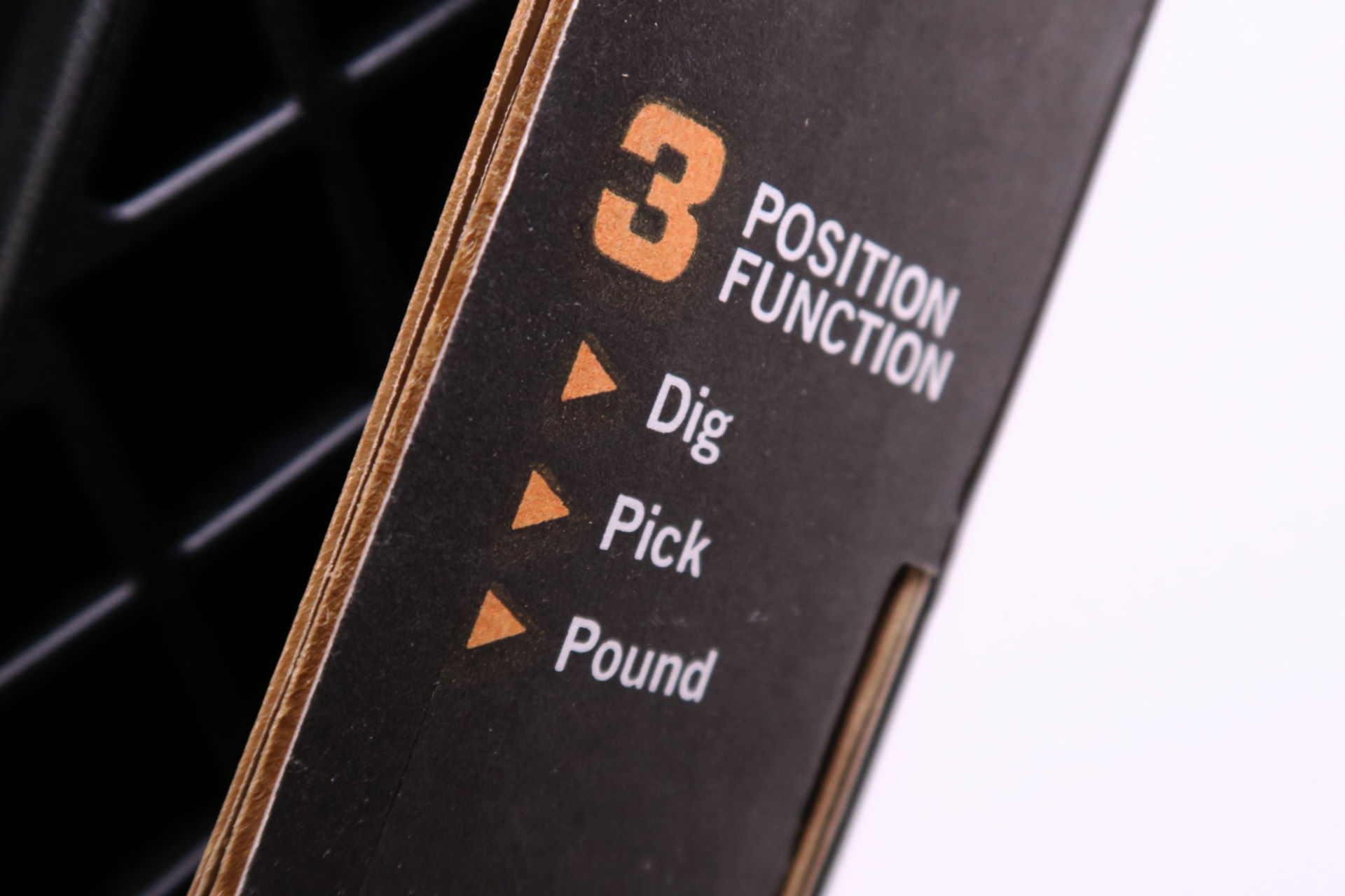 丈夫でコンパクトな折り畳み式シャベル GERBER(ガーバー) Folding Spade E Tool SER 30-000075 | イケ ...