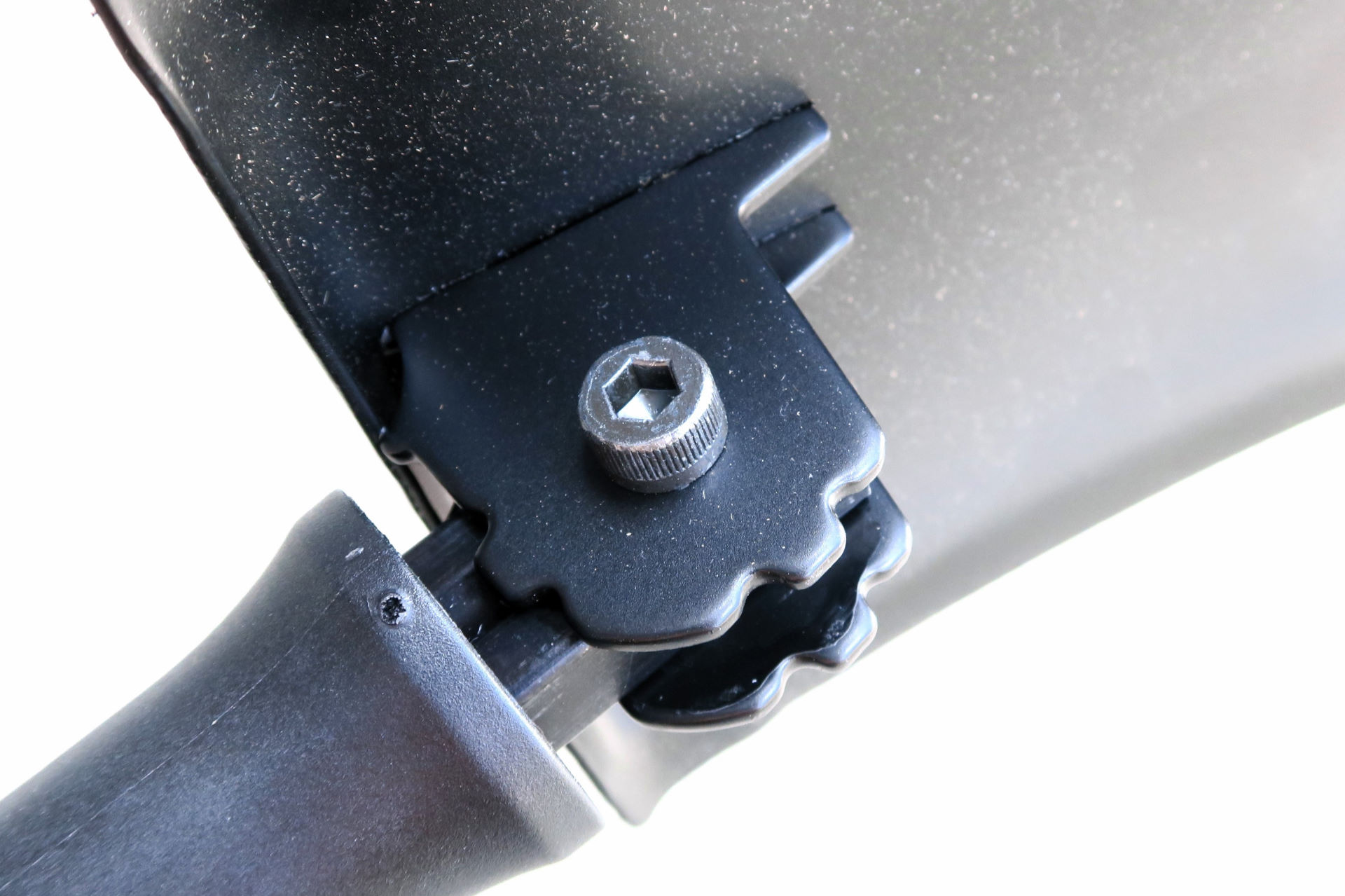 丈夫でコンパクトな折り畳み式シャベル GERBER(ガーバー) Folding Spade E Tool SER 30-000075 | イケ ...