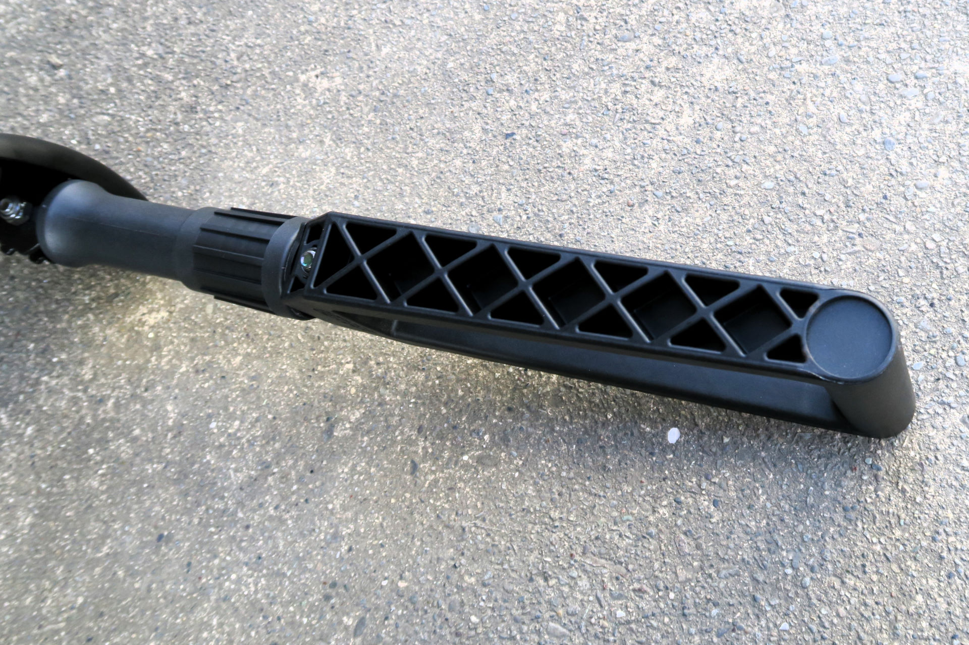 丈夫でコンパクトな折り畳み式シャベル GERBER(ガーバー) Folding Spade E Tool SER 30-000075 | イケ ...